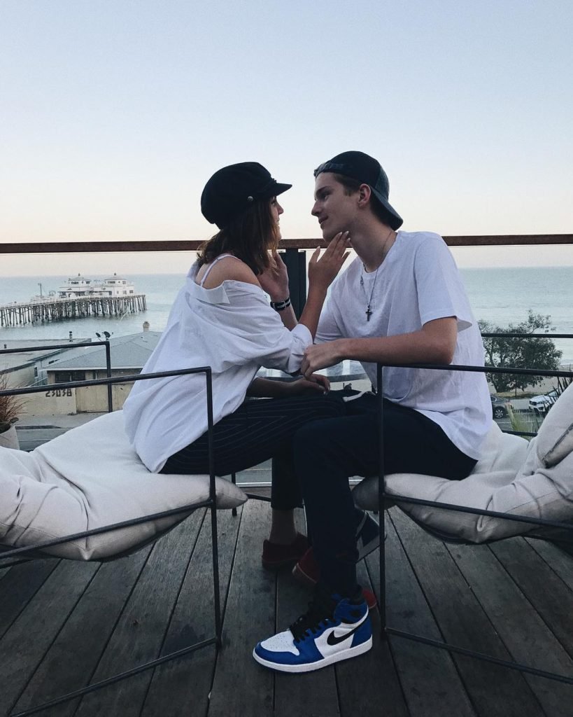 Alex Lange - Instagram Celebrity - Available Ideas