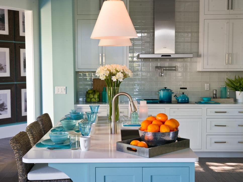 A Comprehensive Guide to Kitchen and Bathroom Backsplashes - Available ...