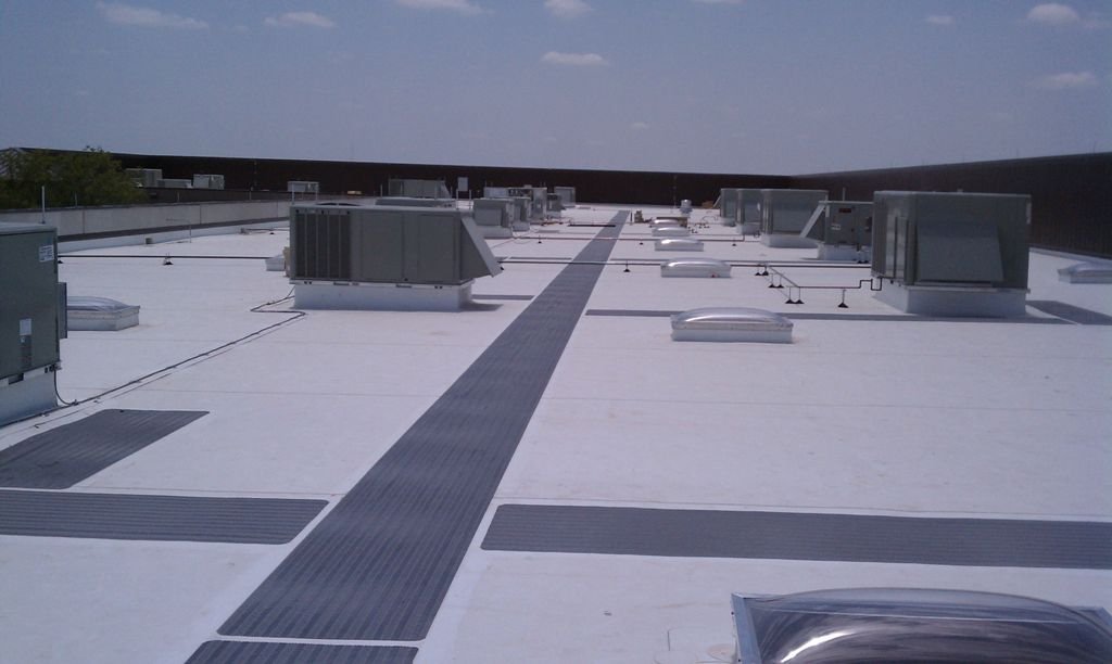 TPO Roofing System for Houston Commercial Properties - Available Ideas